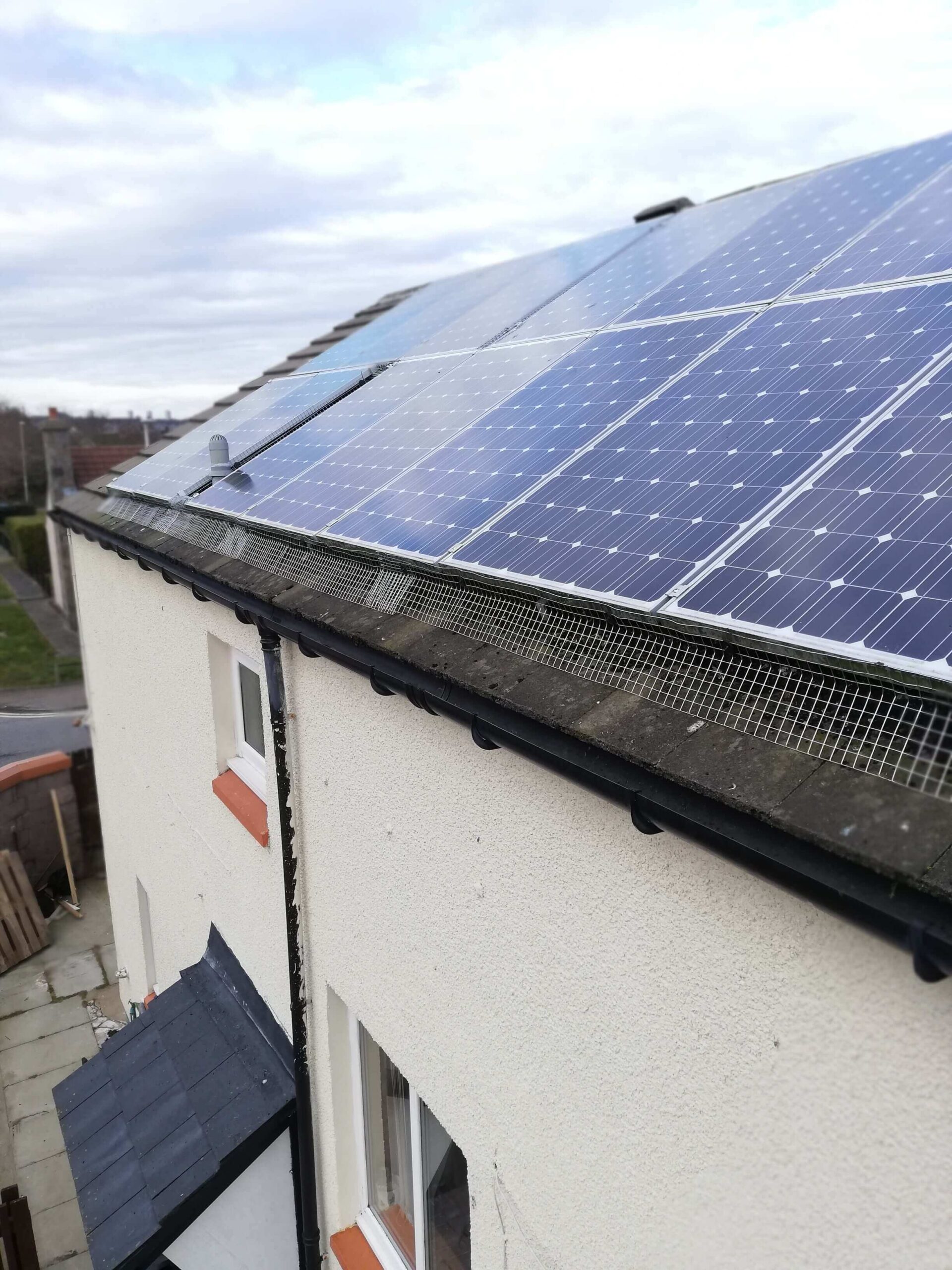 Solar Panel Bird Proofing | Pigeon Proofing | Global Pest Control
